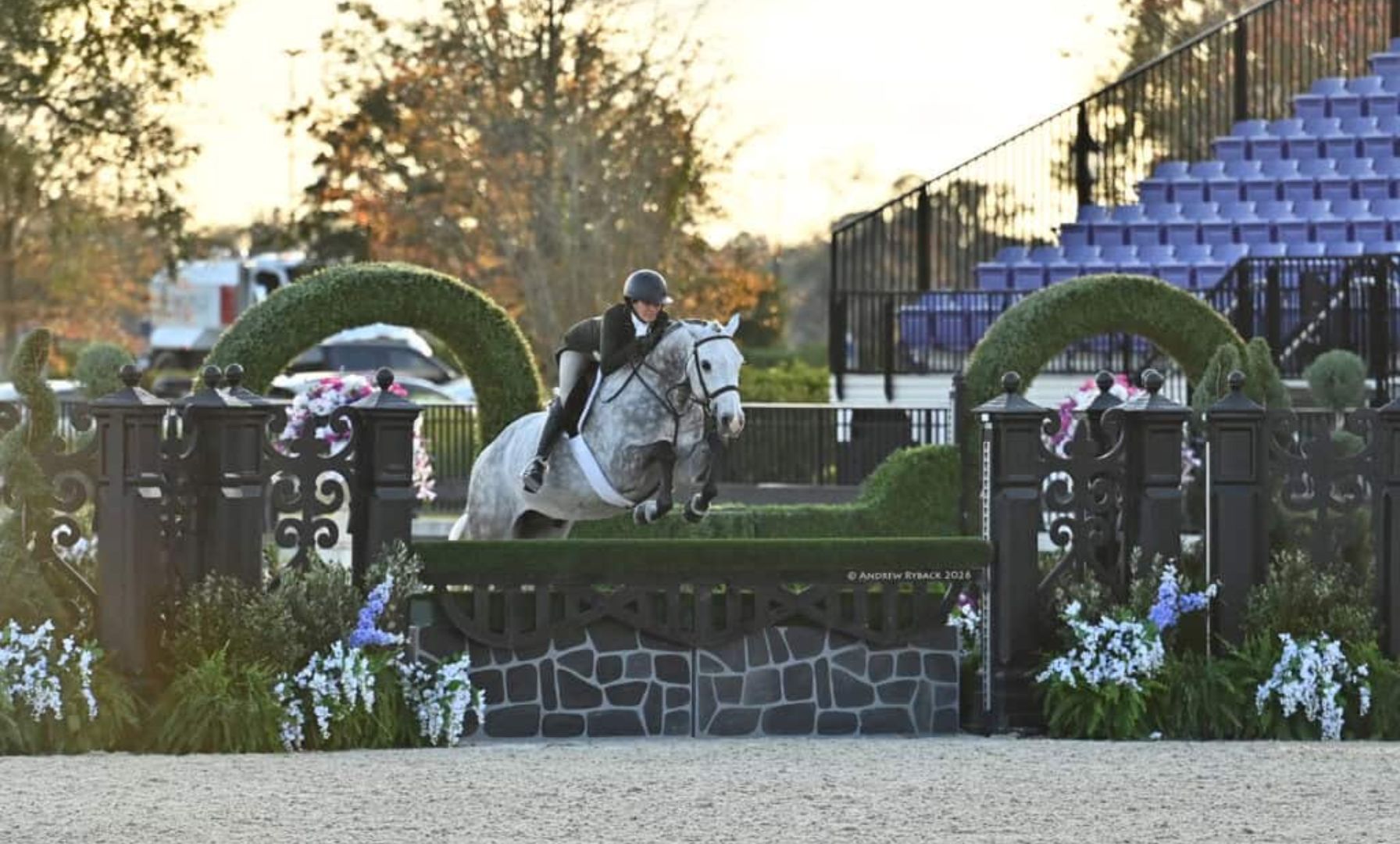 Chivalrous Shines With Derby Victory Under Jennifer Jones in $20,000 ...