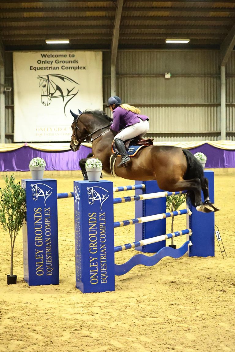 KBIS Club - Senior 80cm - Onley - New Years British Showjumping Bonanza ...